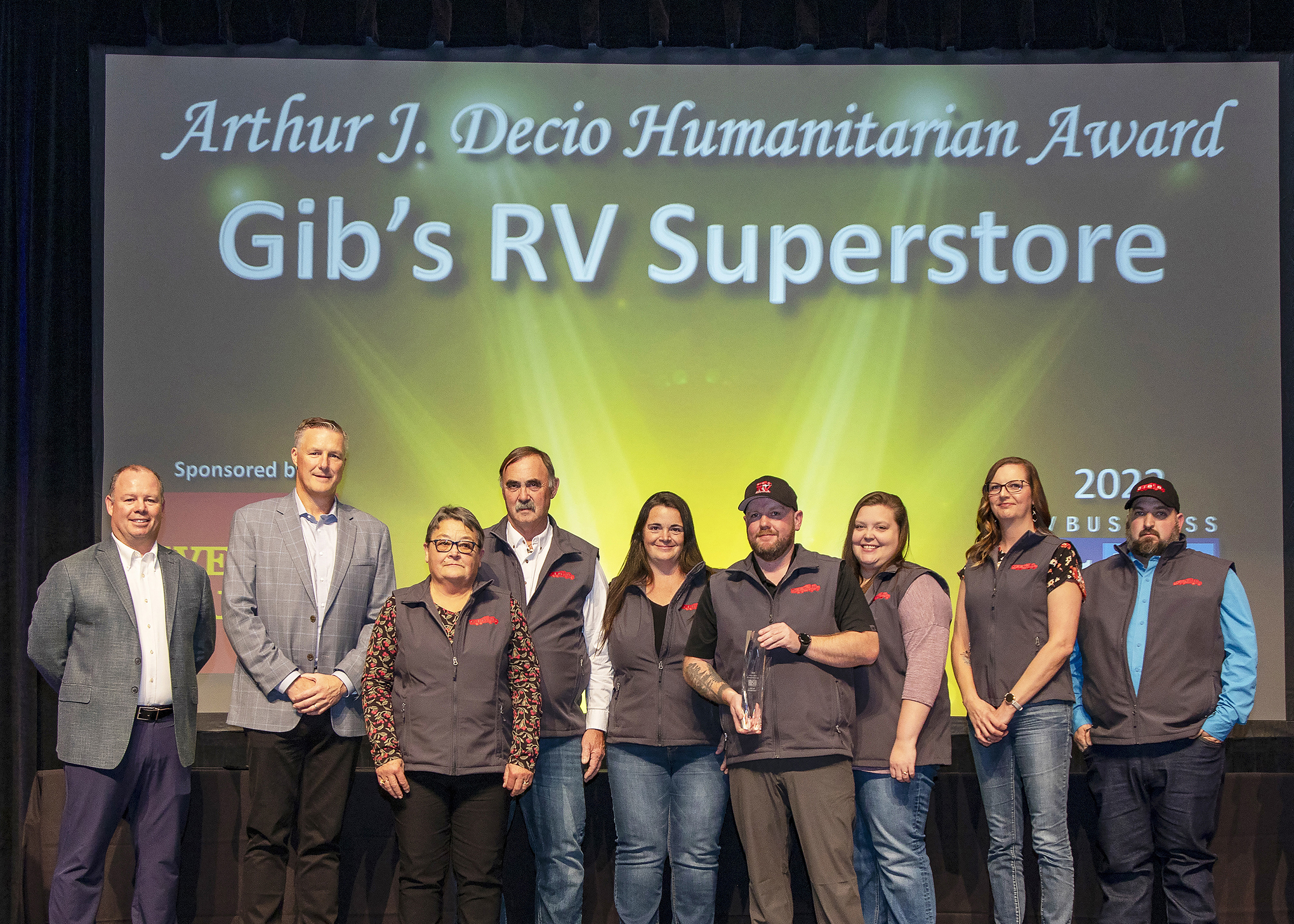 Gib's RV Superstore Celebrates Three Prestigious Industry Awards at RVDA